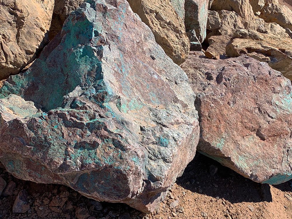 Boulders - Kino Blue Boulders - A&A Materials Inc